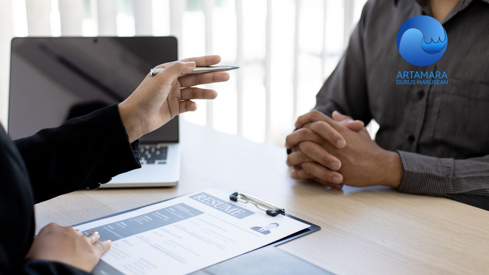 Contoh CV Fresh Graduate untuk Raih Pekerjaan Impian